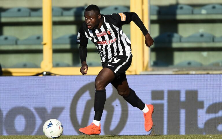 Nardò, ufficiale: Bright Addae resta in granata - SerieD24