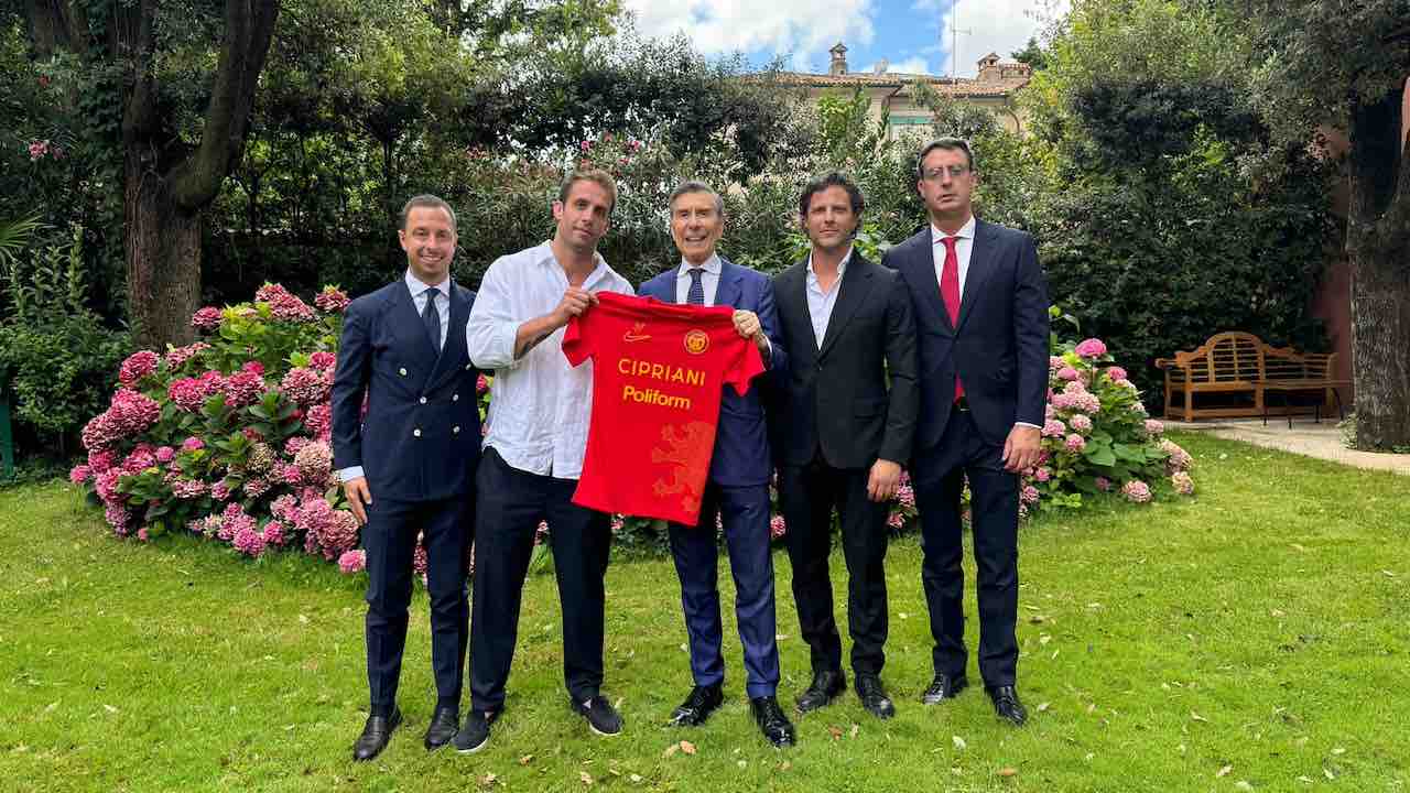 Ravenna, Cipriani presenta lo staff: da Mandorlini ad Antonioli, fino ad Ariedo Braida - SerieD24