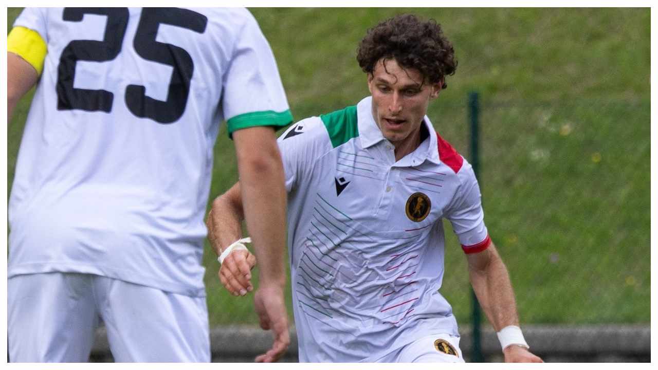 Matteo Zenoni, dalla D al gol all'esordio con il Pennarossa - SerieD24
