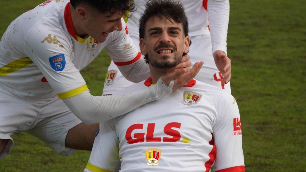 Reggina, accordo a un passo con Ferraro: i dettagli - SerieD24